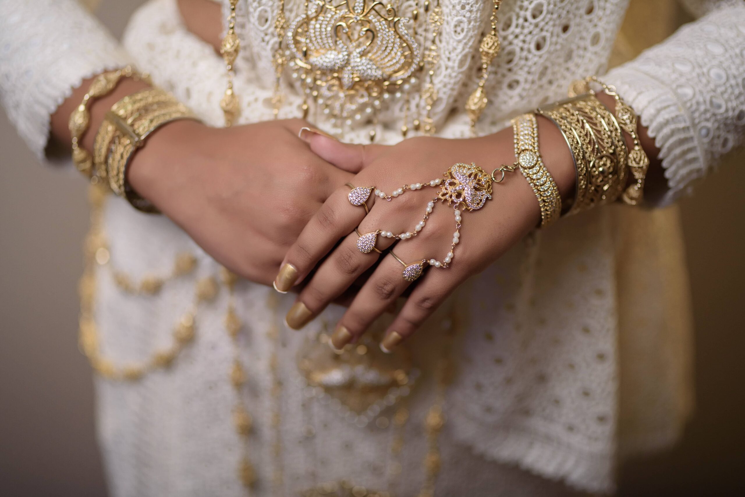 The Significance of Bridal Jewelry Across Cultures - Au Finja